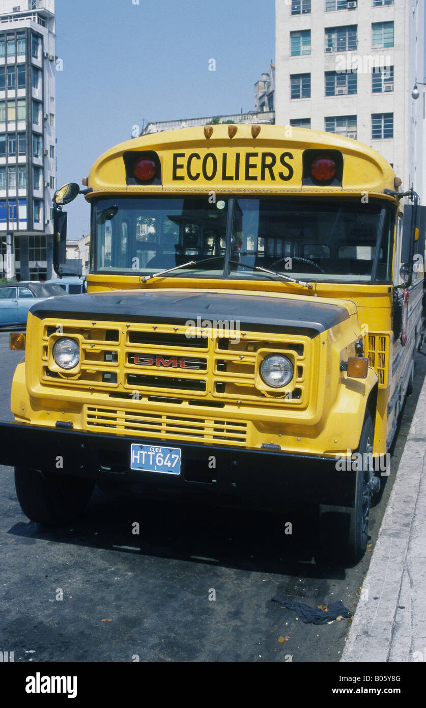 Yellow school bus HAVANA HABANA CUBA Stock Photo - Alamy