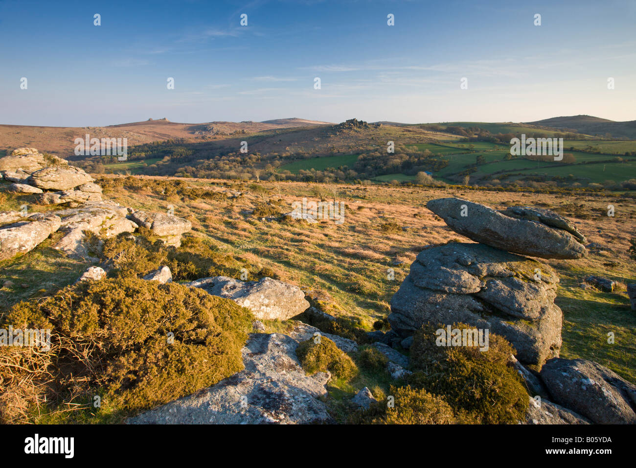 Devon dartmoor haytor hay tor hi-res stock photography and images - Alamy