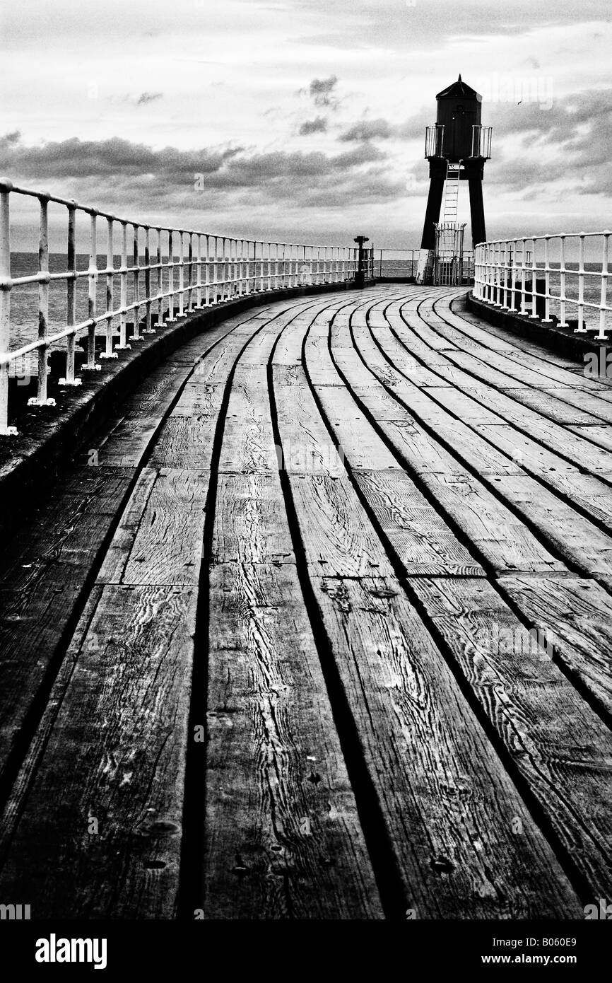 Whitby mono hi-res stock photography and images - Alamy