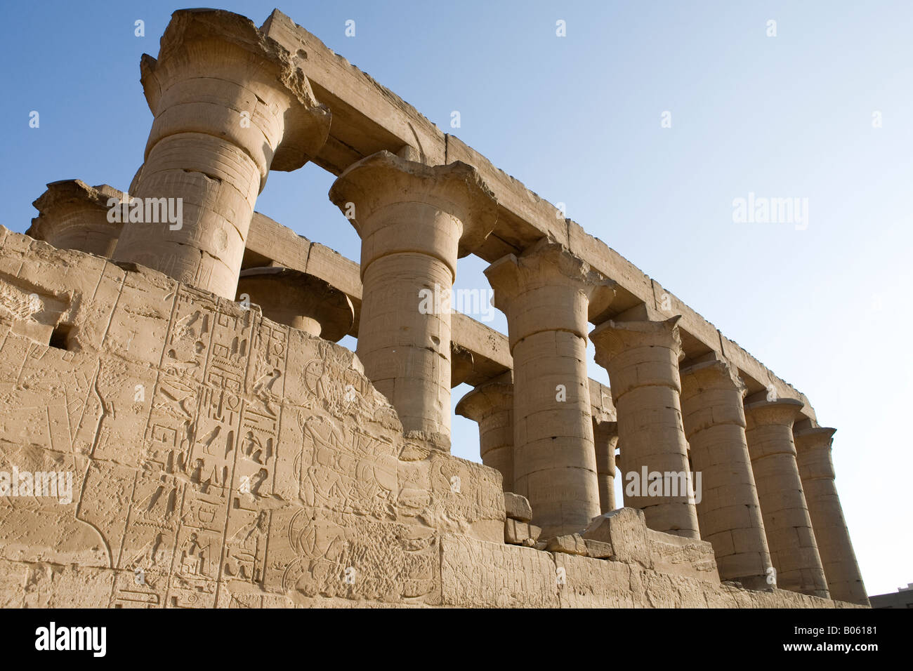Colonnade hall at Luxor Temple Egypt Stock Photo - Alamy