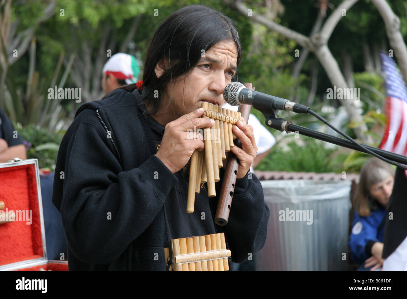 Musicians play beautiful music on the streets Stock Photo - Alamy