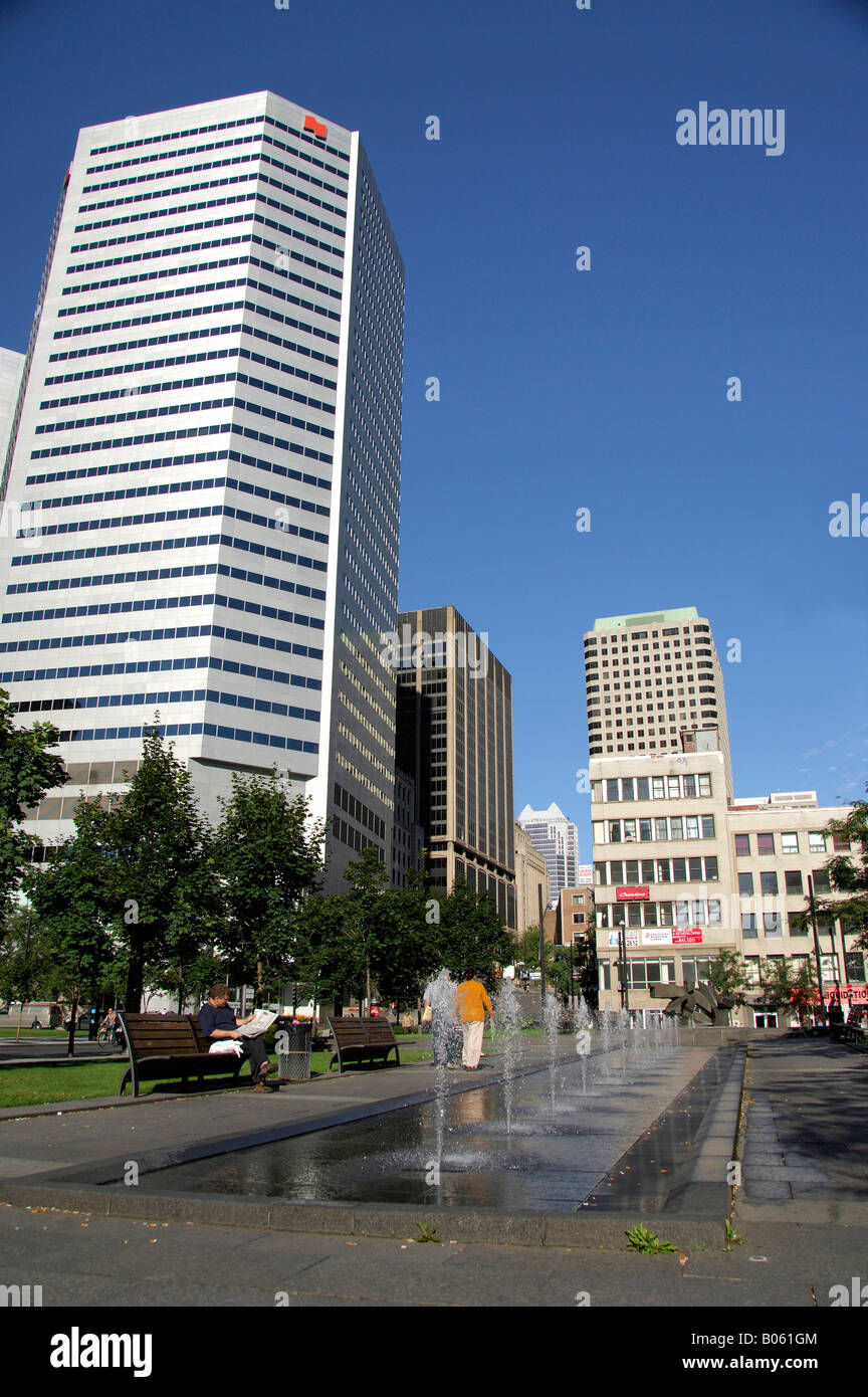 Canada, Quebec, Montreal. Victoria Square Stock Photo - Alamy