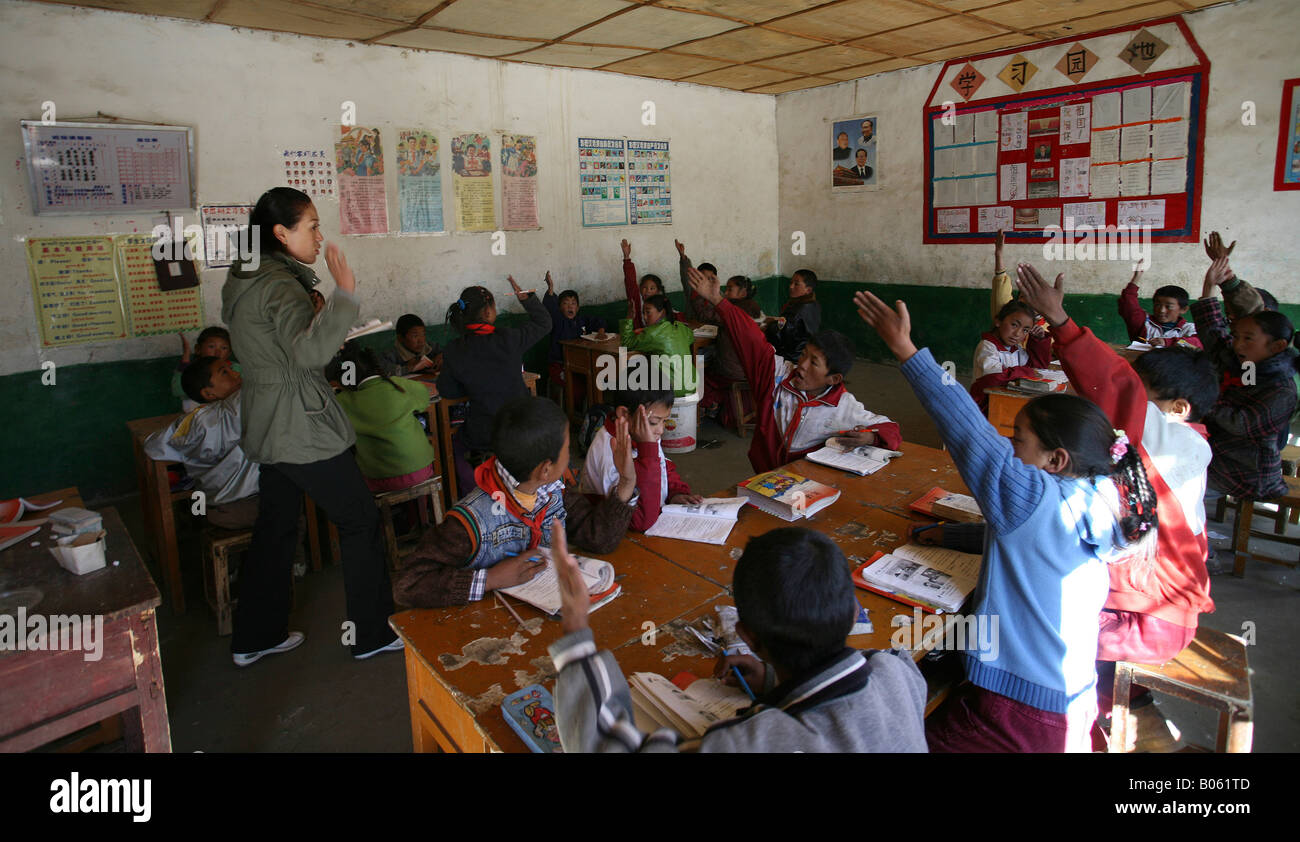 An elementry school near Lhasa, Tibet Stock Photo - Alamy