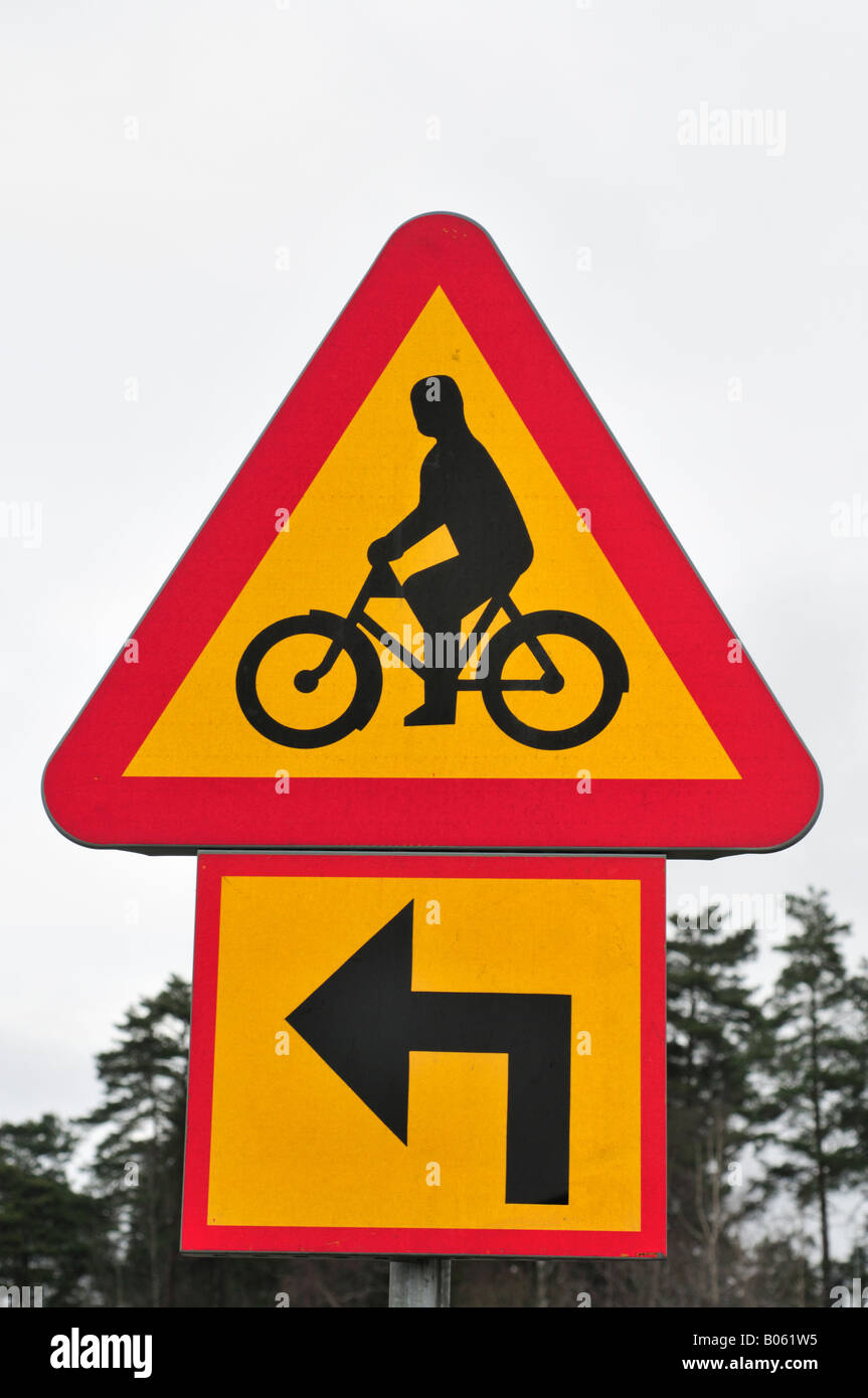 Sign for bicycle path Stock Photo - Alamy