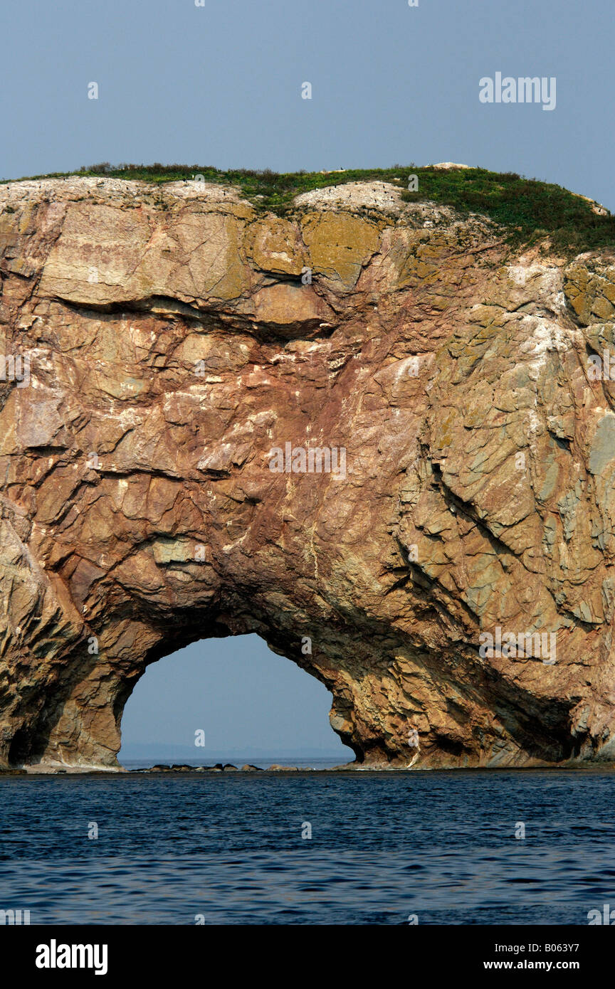 Perce rock gaspe close up hi-res stock photography and images - Alamy