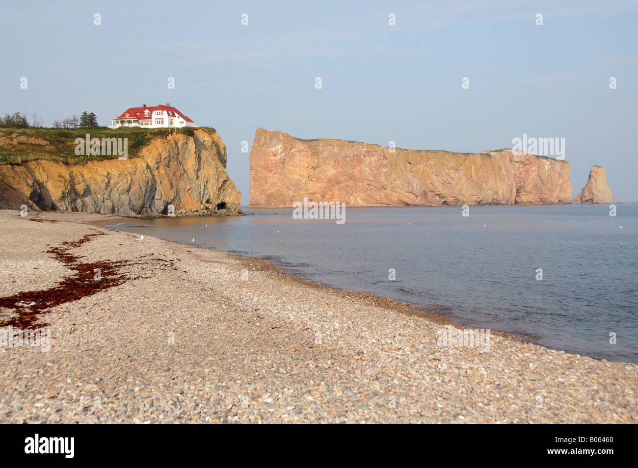 Beach perce rock quebec canada hi-res stock photography and images - Alamy