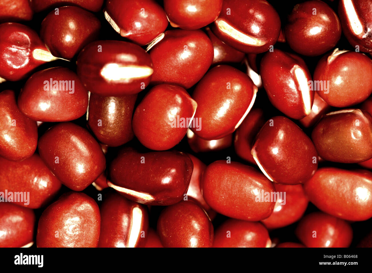 "RED MUNG BEANS Stock Photo - Alamy
