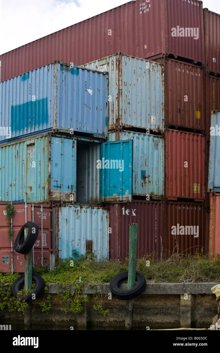 Security containers hi-res stock photography and images - Alamy
