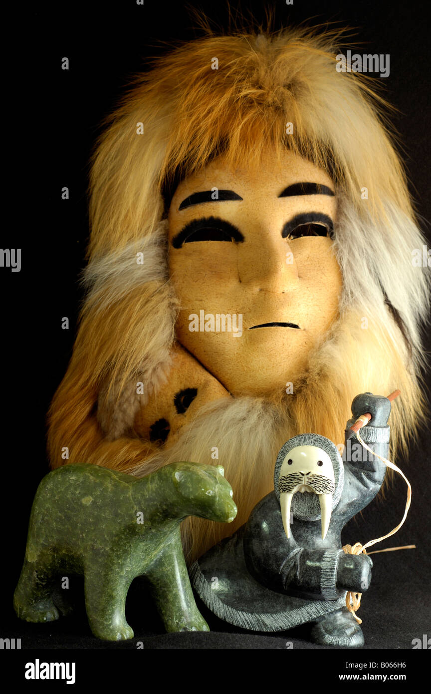 Eskimo inuit mask hi-res stock photography and images - Alamy