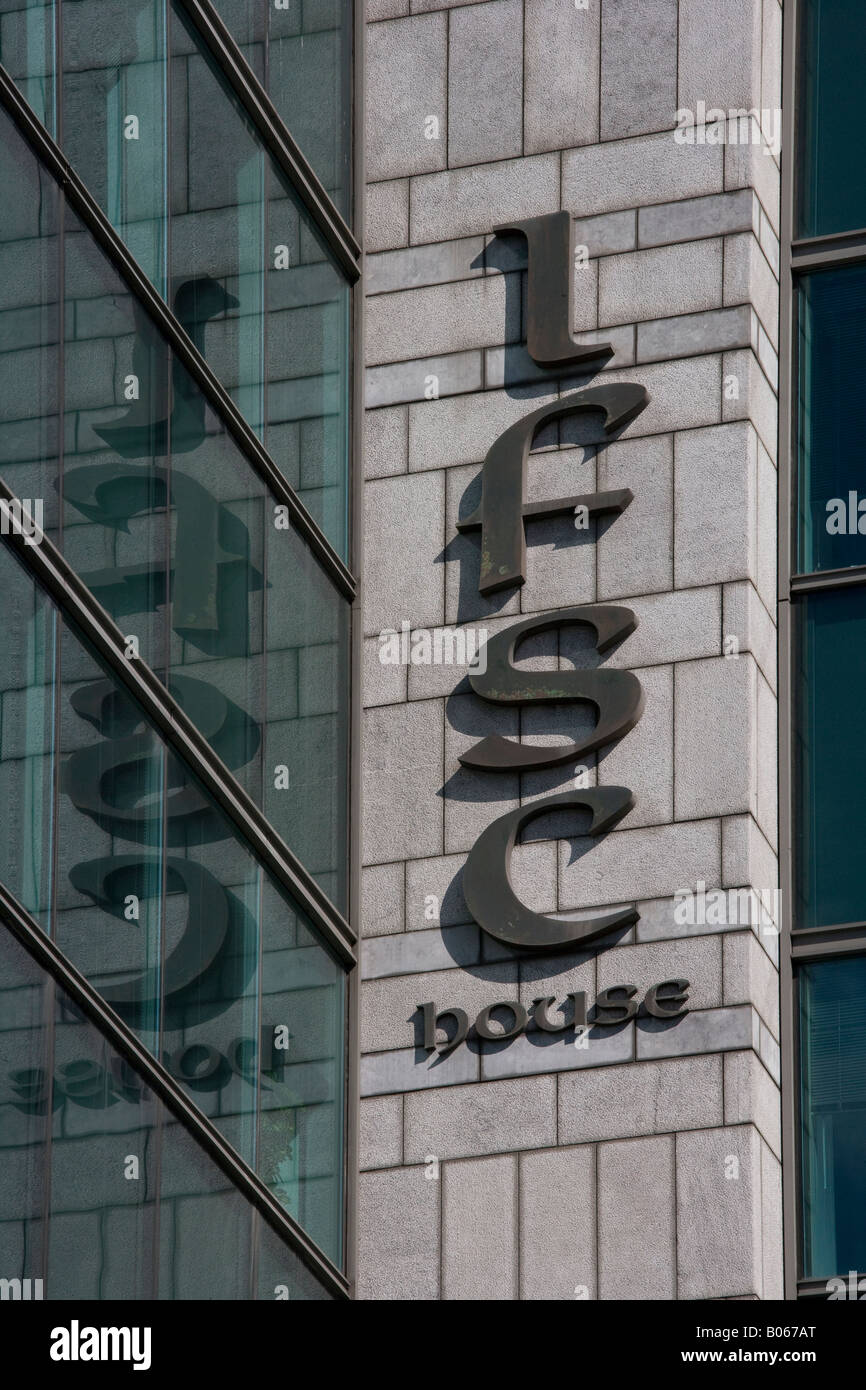 Dublin financial district hi-res stock photography and images - Alamy