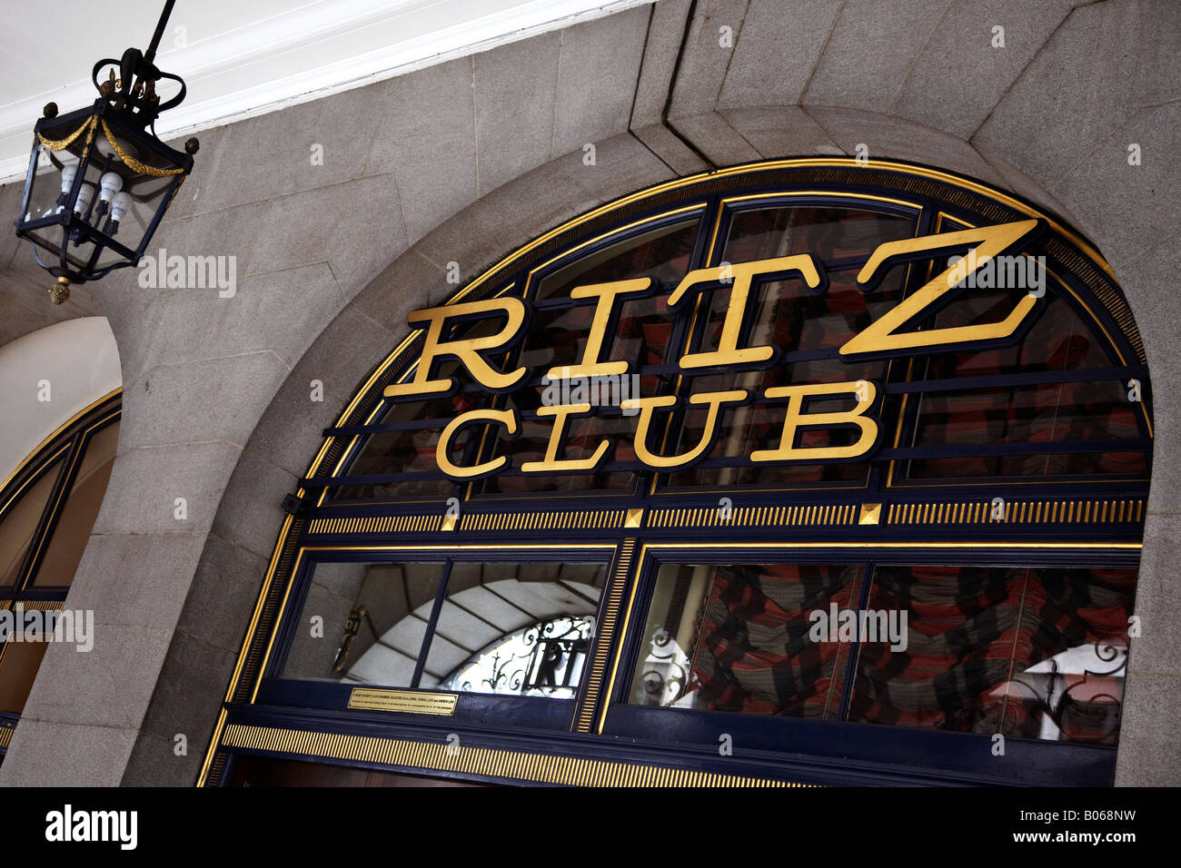Ritz club london hi-res stock photography and images - Alamy