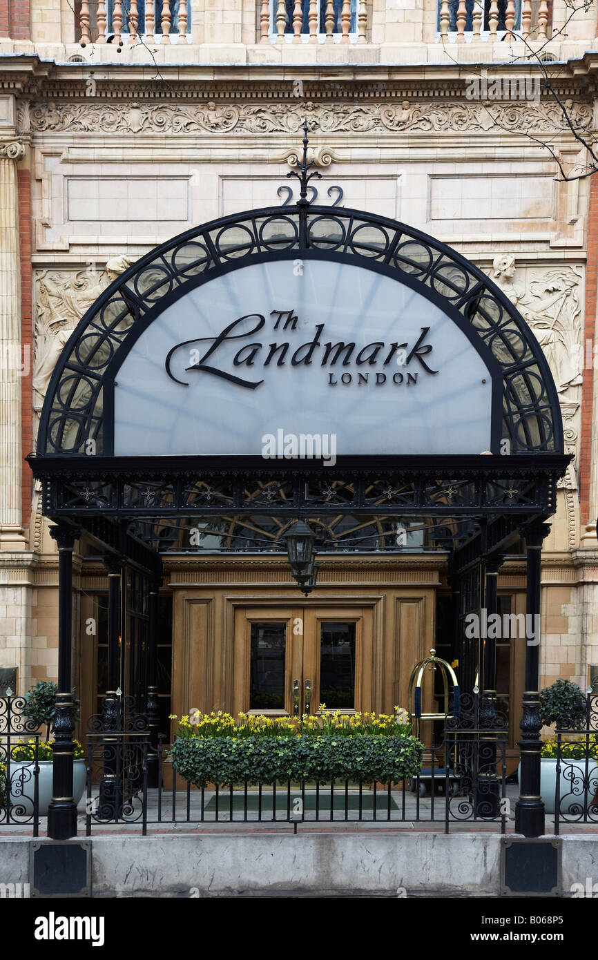 The entrance to The Landmark Hotel, London, UK Stock Photo - Alamy