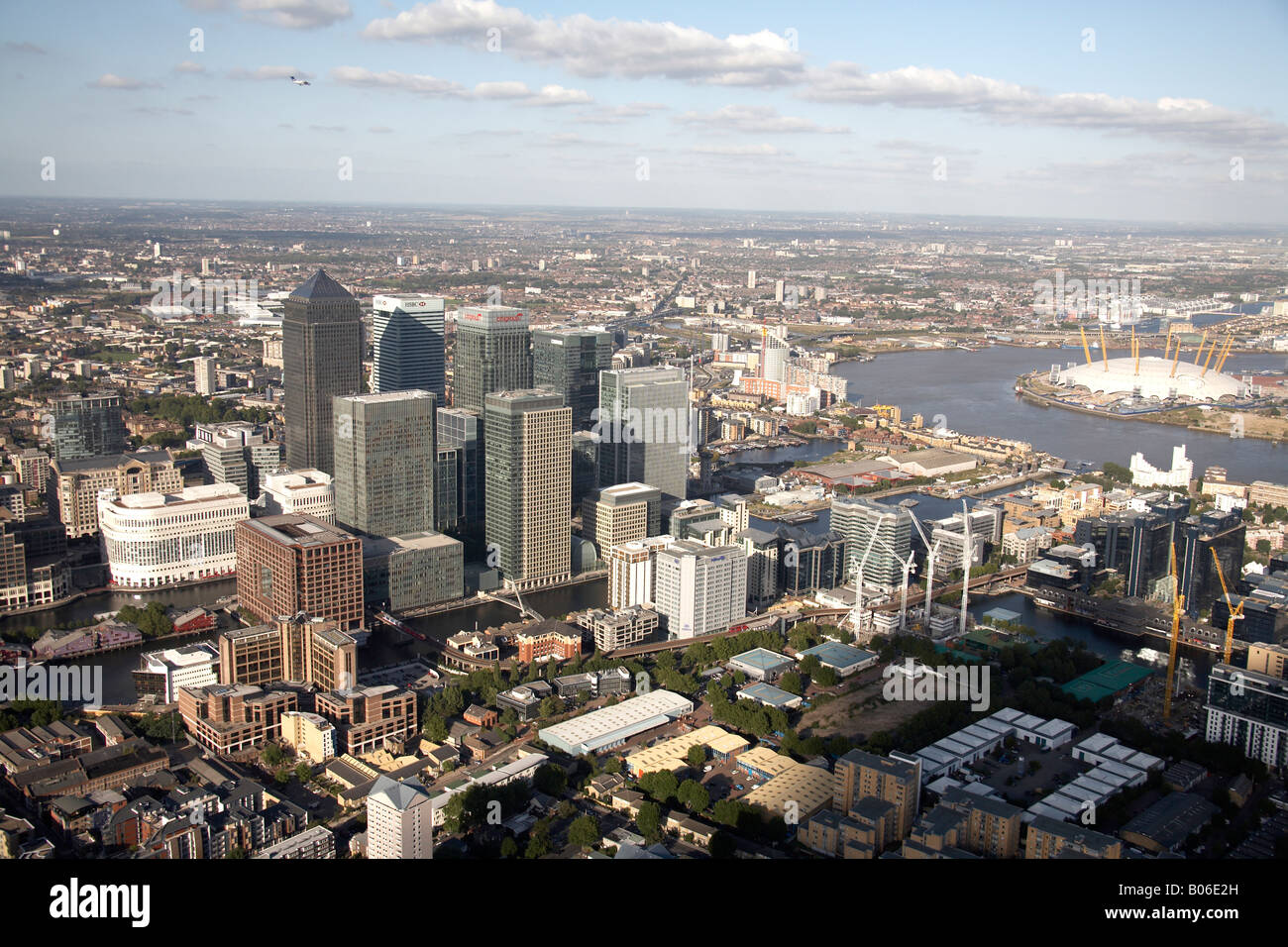 Thames london aeriel hi-res stock photography and images - Alamy