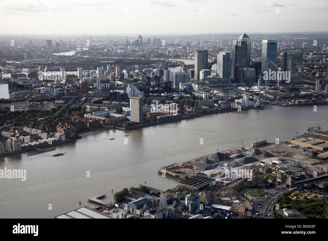 Victoria deep wharf hi-res stock photography and images - Alamy