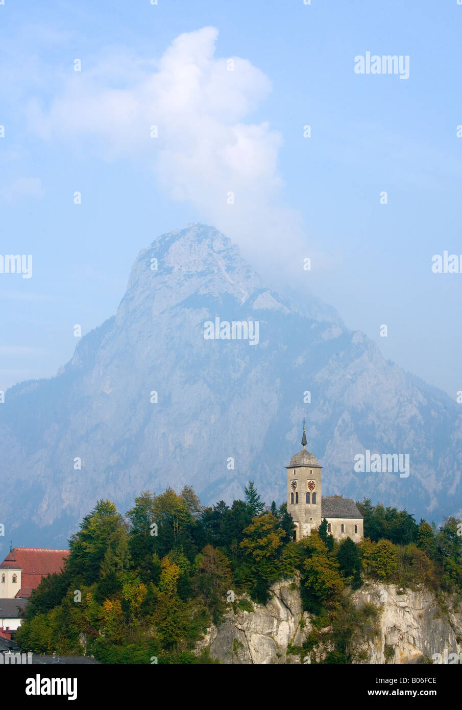 Pictorial church of Traunkirchen with Traunstein Mt Austria Stock Photo ...