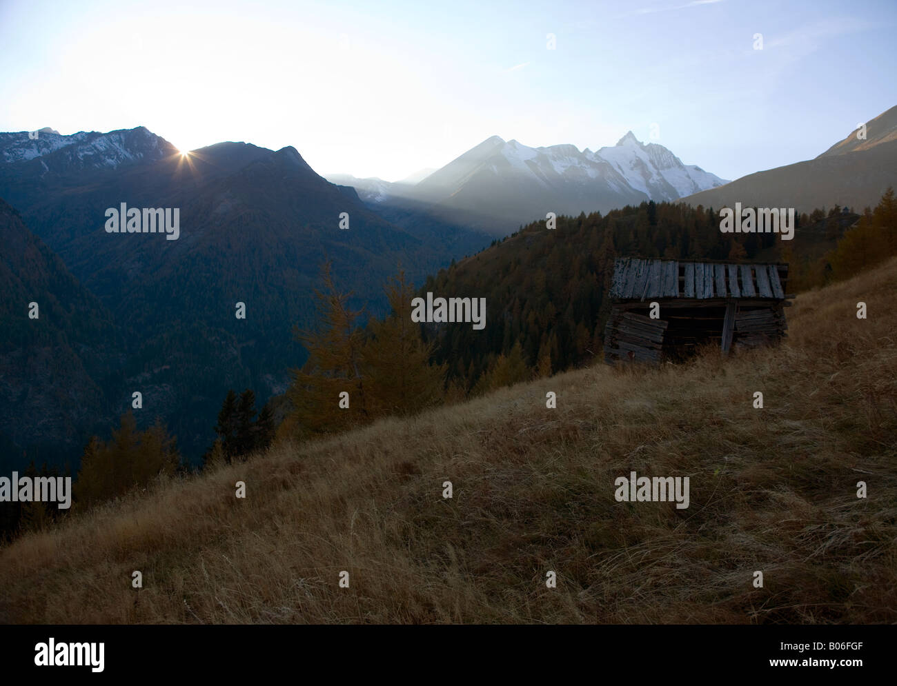 Alpine hut mountain shelter grossglockner hi-res stock photography and ...