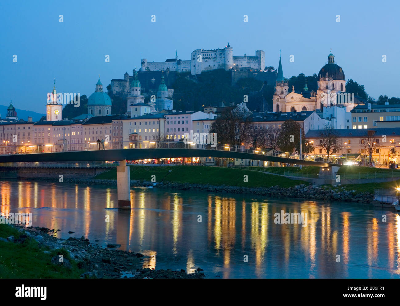 Salzburg at night Austria Stock Photo - Alamy