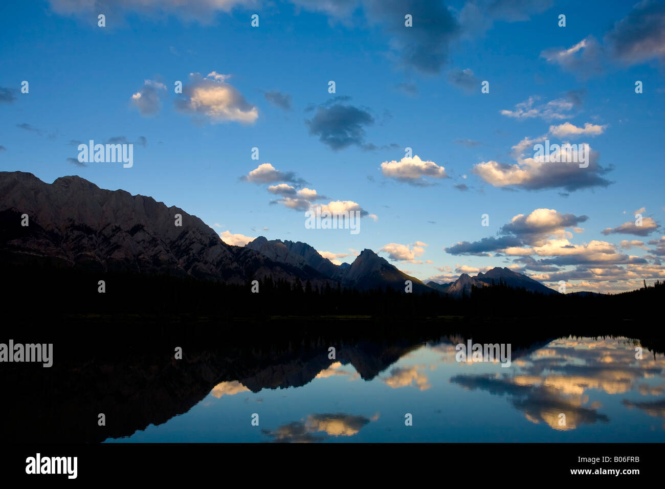 Peter lougheed hi-res stock photography and images - Alamy