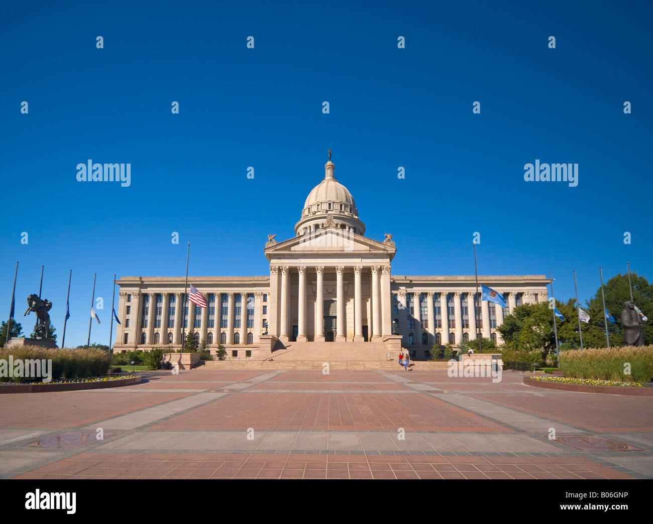 Oklahoma state capitol building hi-res stock photography and images - Alamy