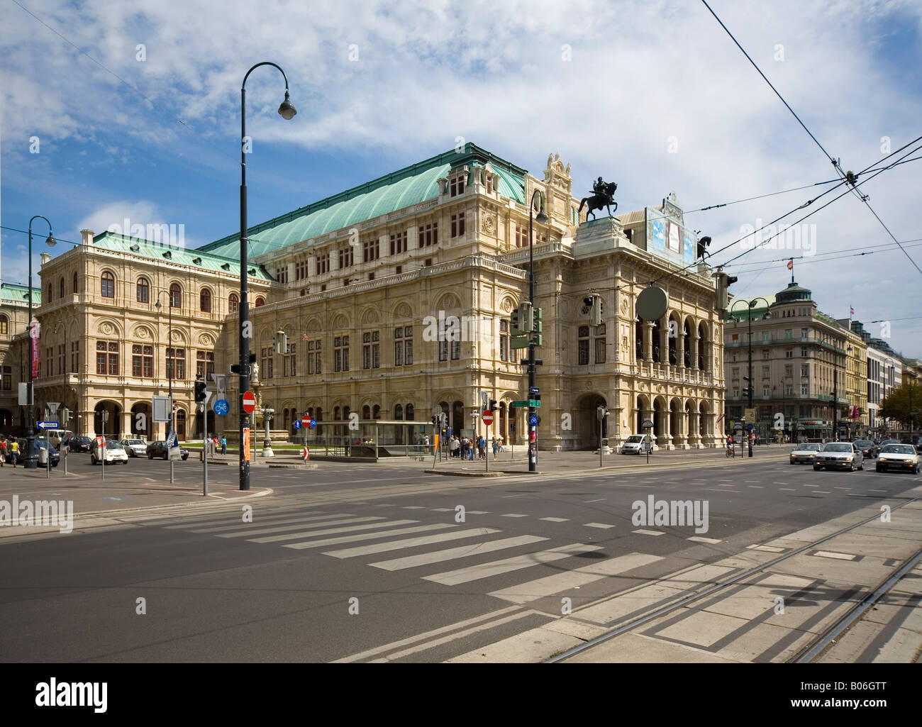 Austria Vienna State Opera House Stock Photo - Alamy
