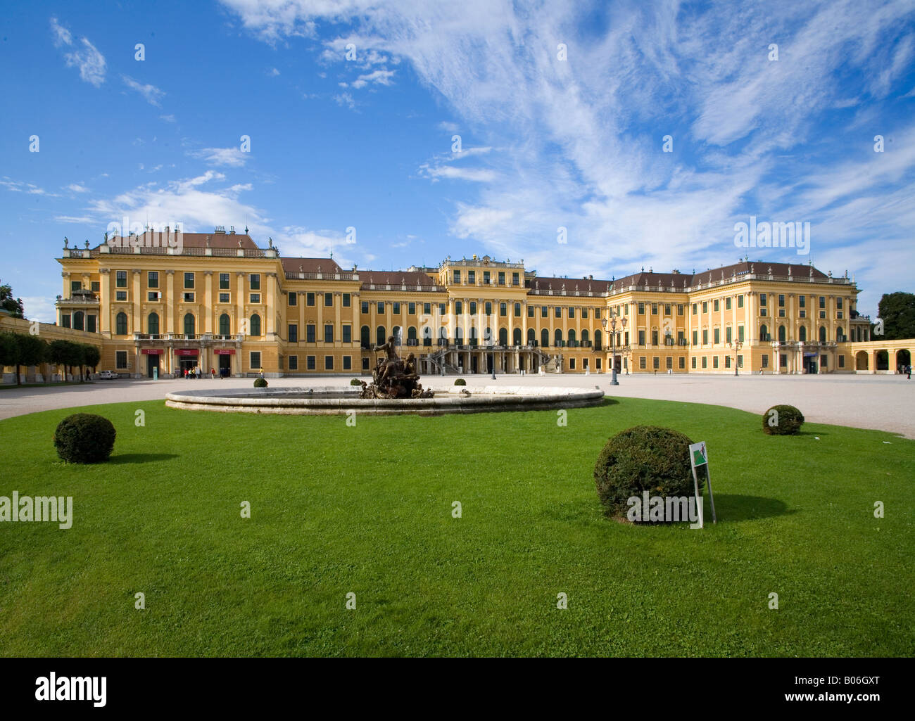 Austria Vienna Schonbrunn Castle Stock Photo - Alamy