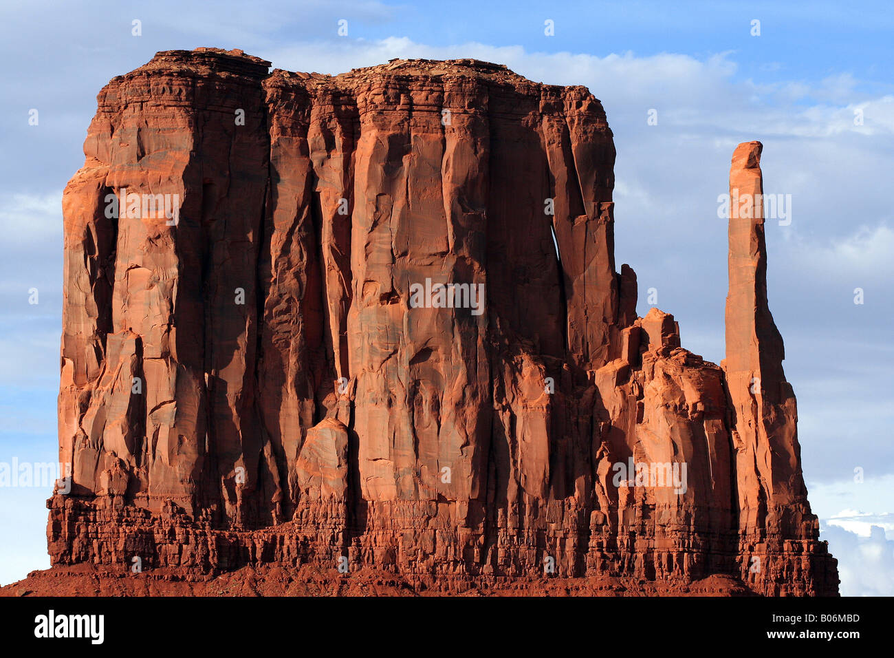 The Mittens in Monument Valley Navajo Tribal Park in Northern Arizona ...