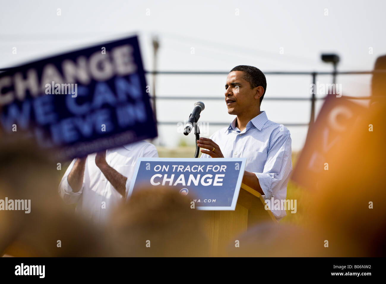Barack obama democratic campaign 2008 hi-res stock photography and ...