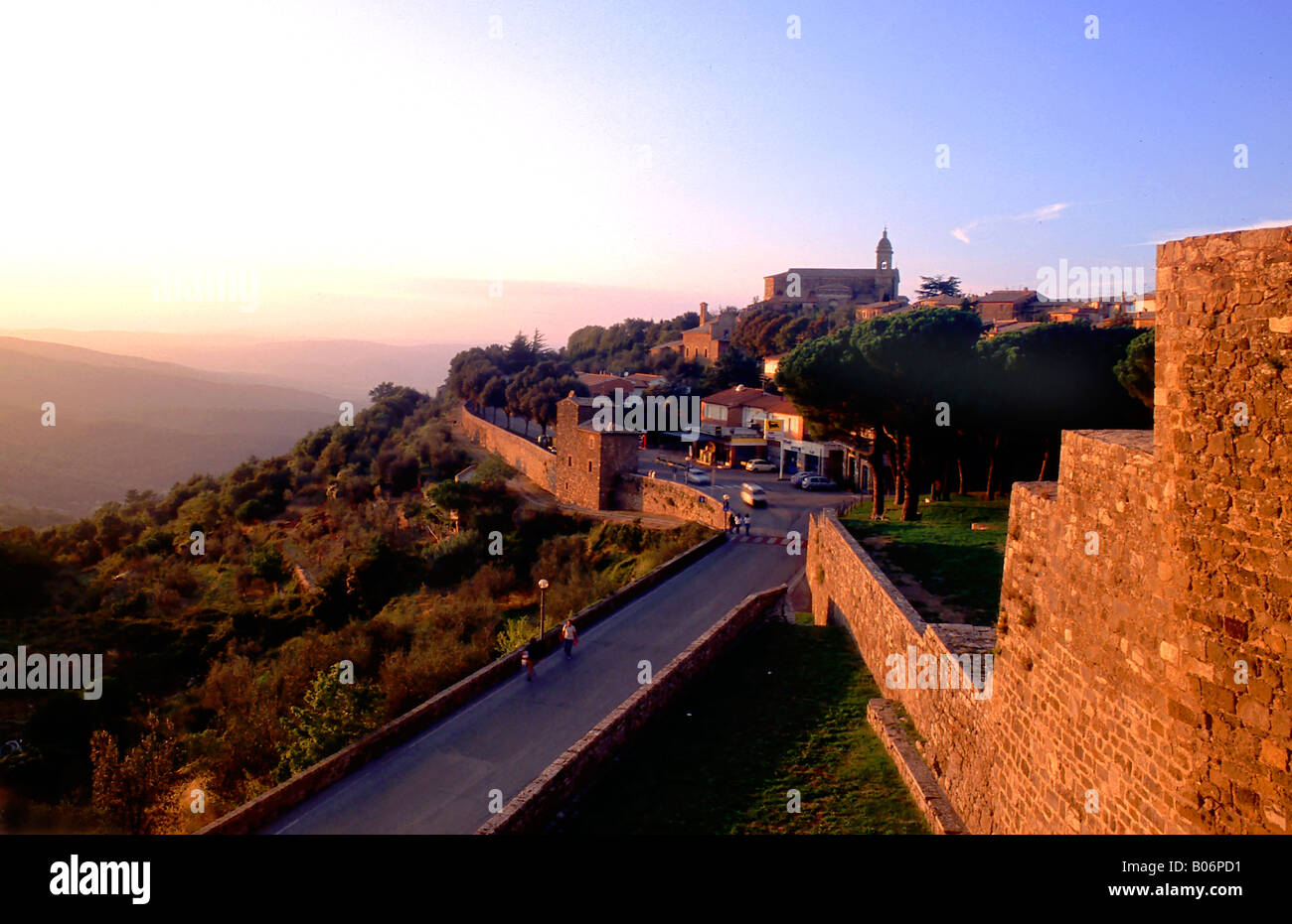 Dusk on Montalcino, Italy, home of the Brunello grape Stock Photo - Alamy