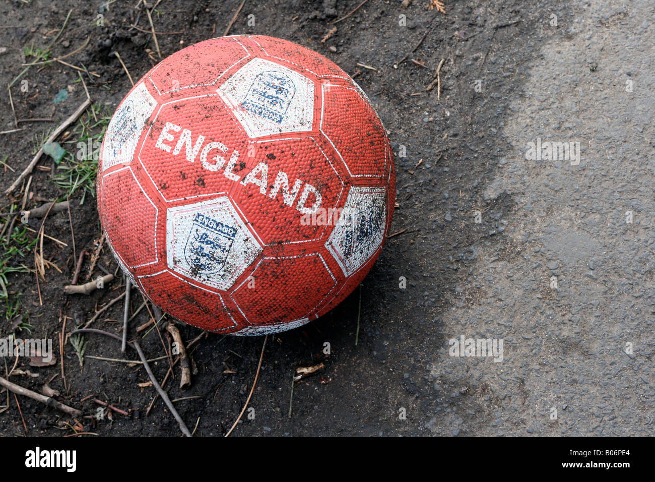 Three lions england hi-res stock photography and images - Alamy