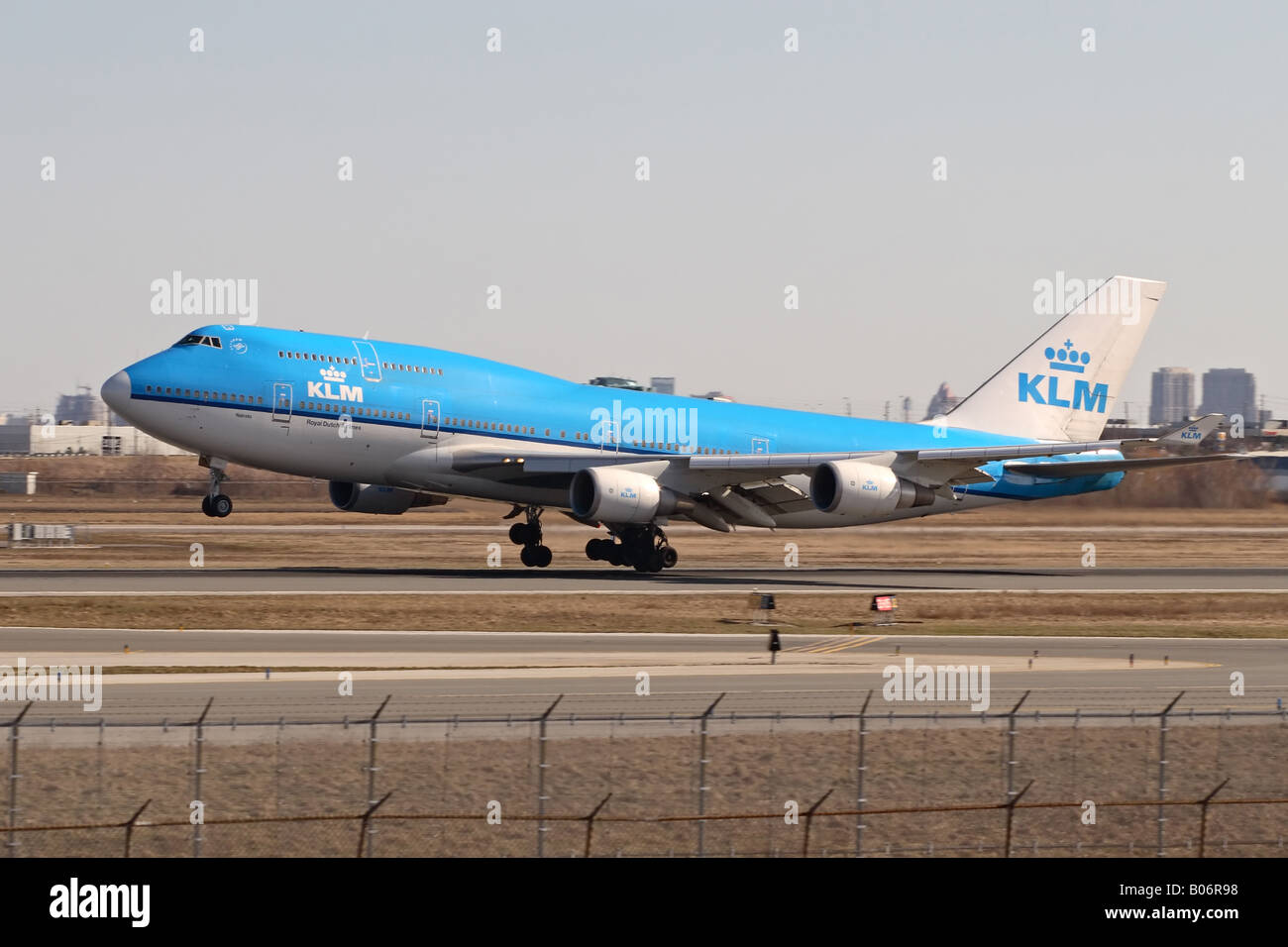 A KLM Boeing 747 about to land on the runway Stock Photo - Alamy