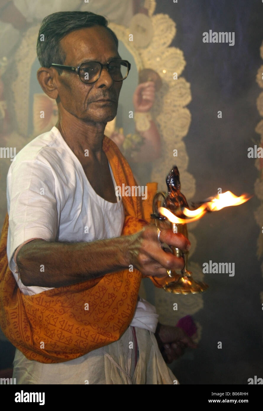 Arti ceremony lamp hi-res stock photography and images - Alamy