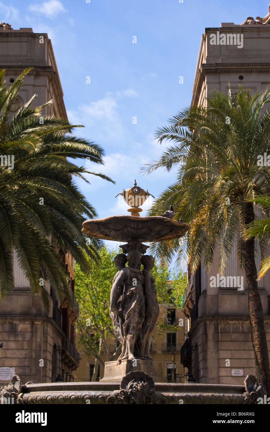 Catalonia square barcelona hi-res stock photography and images - Alamy