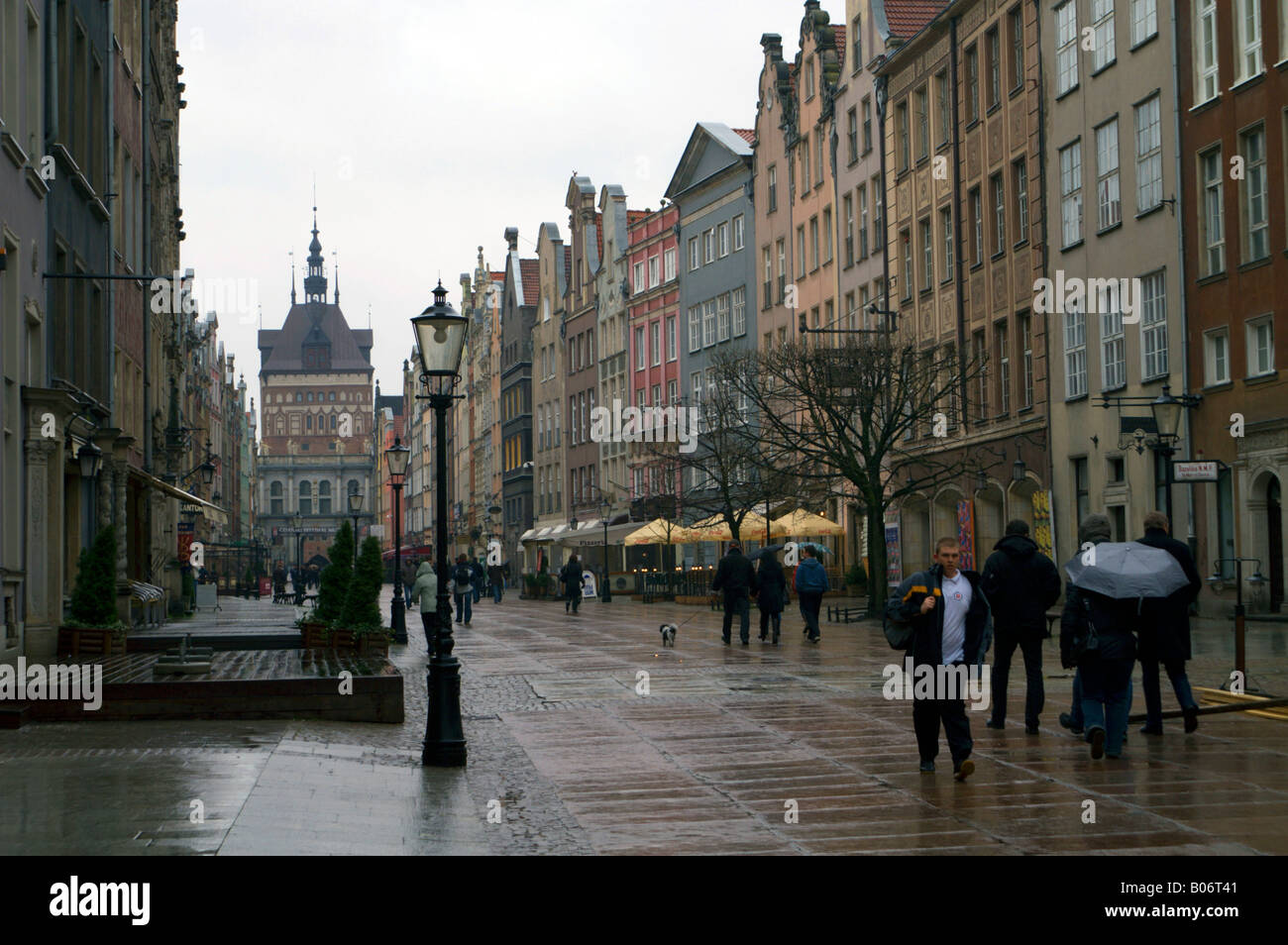 Dluga street in the Old Town of Gdansk (Danzig), Poland, looking ...