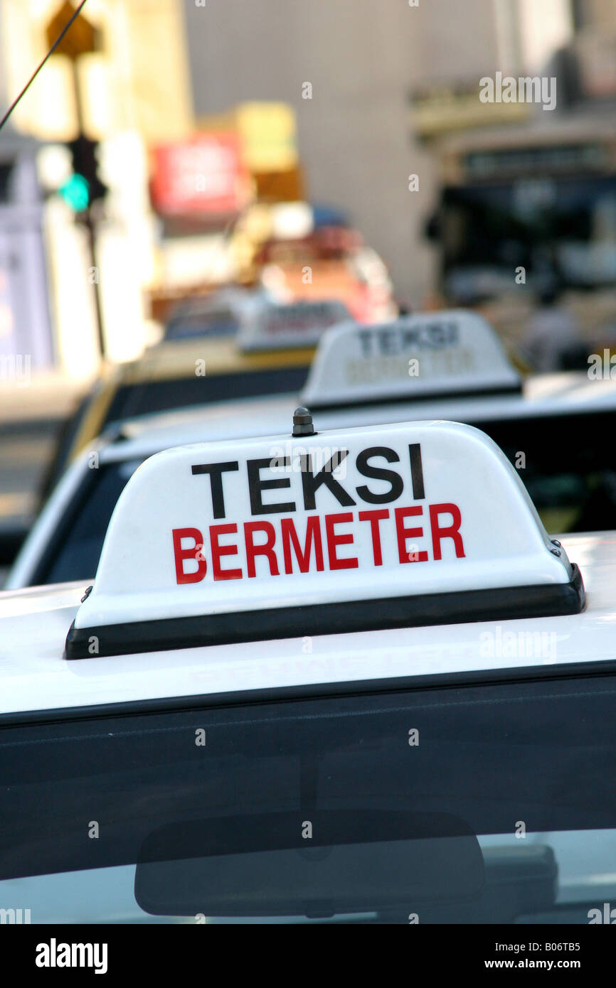 Kuala lumpur malaysia taxi cab hi-res stock photography and images - Alamy