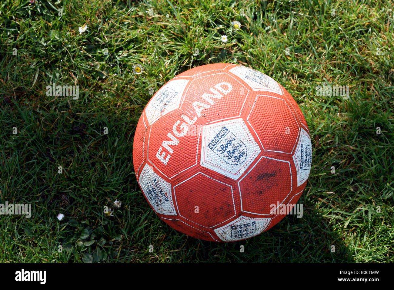 Three lions england hi-res stock photography and images - Alamy