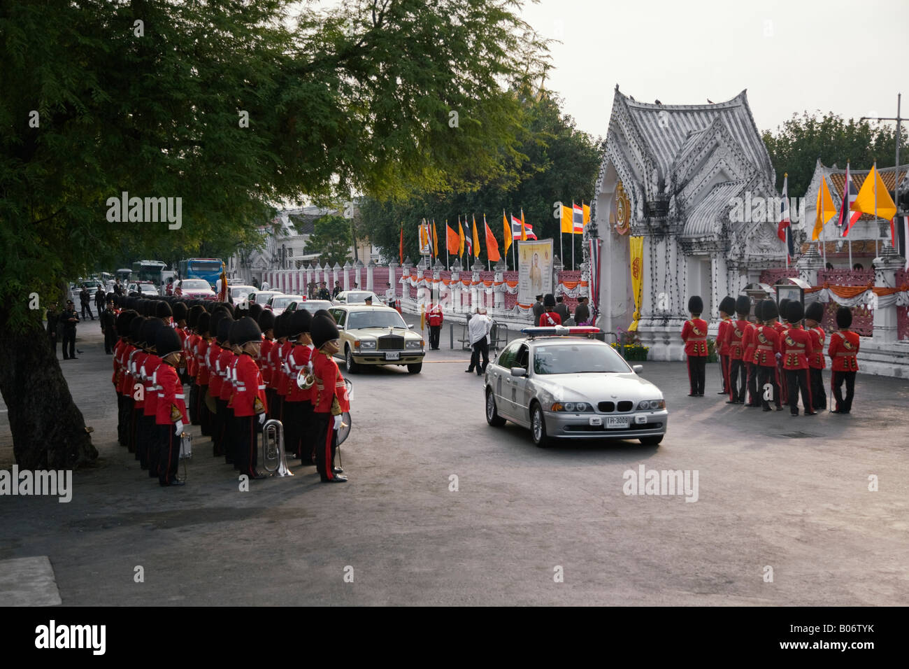 The ROYAL THAI ARMY stands at attention while the King visits a ...