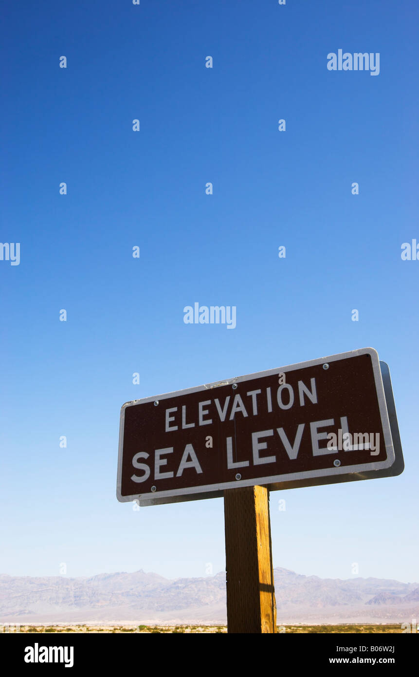 Sea level sign hi-res stock photography and images - Alamy