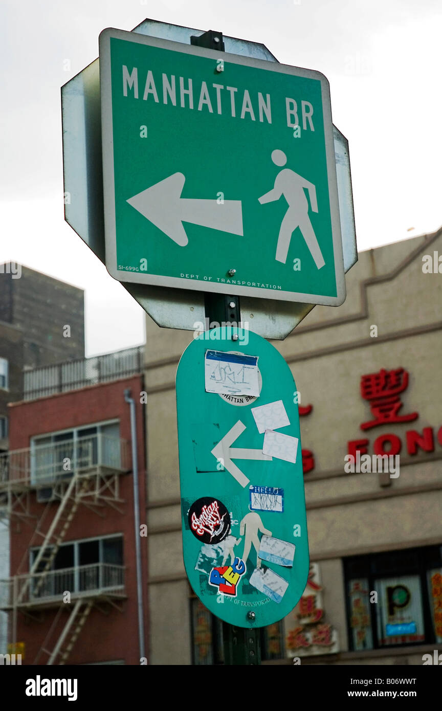 Street sign, Manhattan Bridge, New York City Stock Photo - Alamy