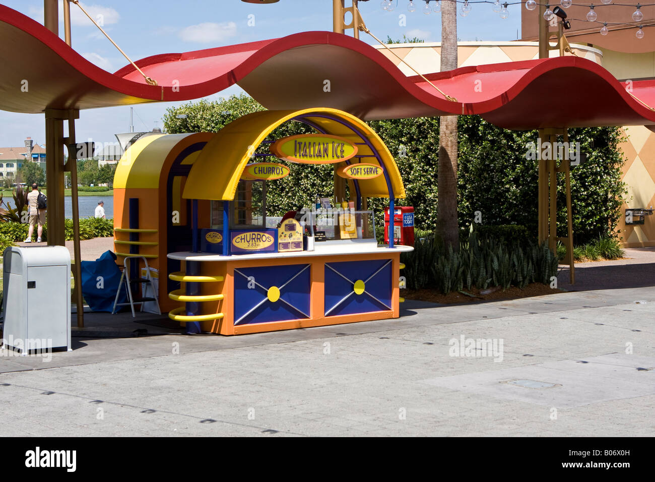 Italian Ice Retail Sales Kiosk at Downtown Disney in Orlando Florida ...