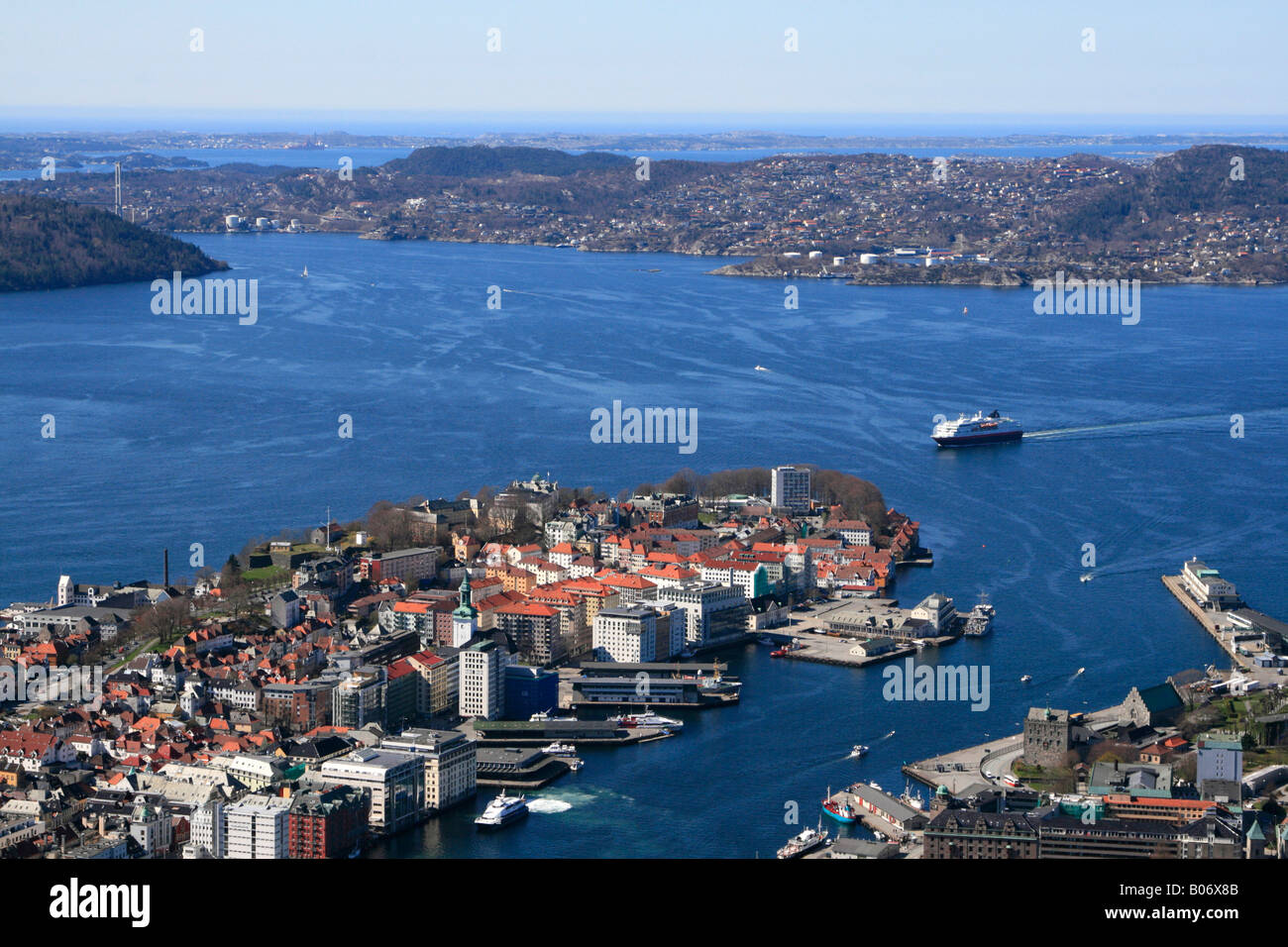 floyen view The Norwegian city of Bergen, an important cultural centre ...