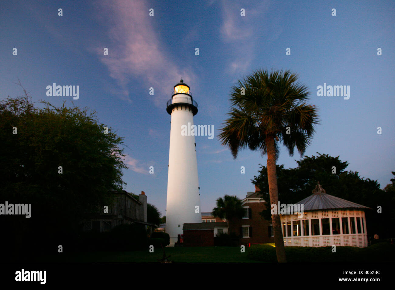 St simon lighthouse hi-res stock photography and images - Alamy