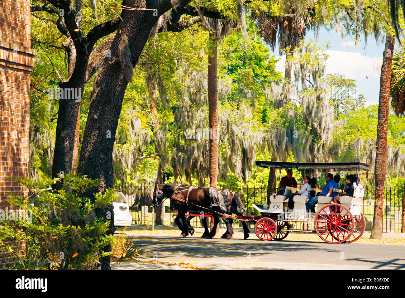 Civil war horse carriage hi-res stock photography and images - Alamy