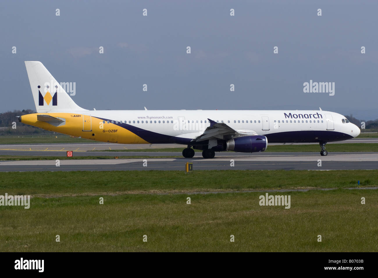Monarch Airlines Airbus A321 [A321-231] Taxiing for Take-off at ...