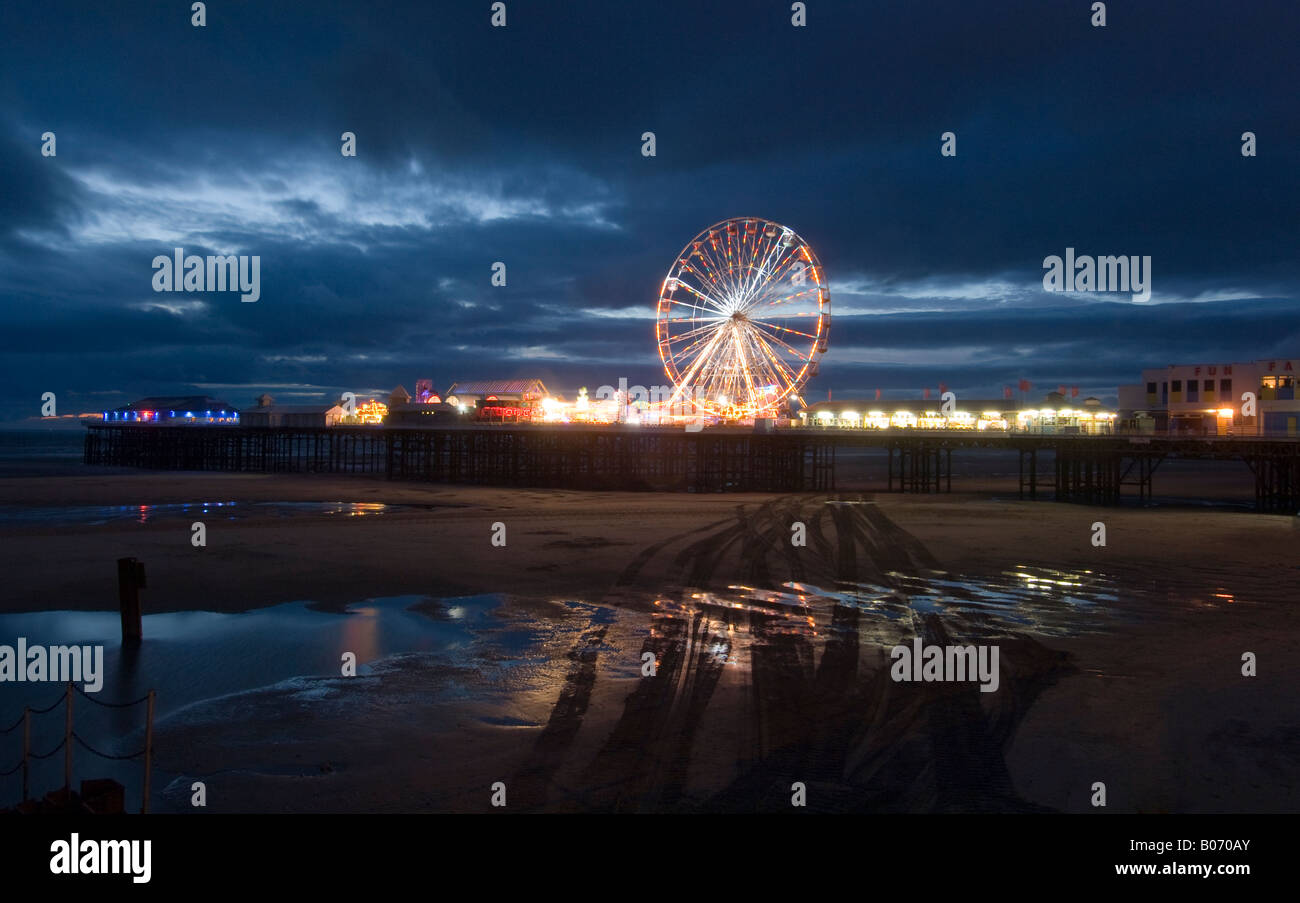 View of Blackpool Central Pier at night, Lancashire UK Stock Photo - Alamy