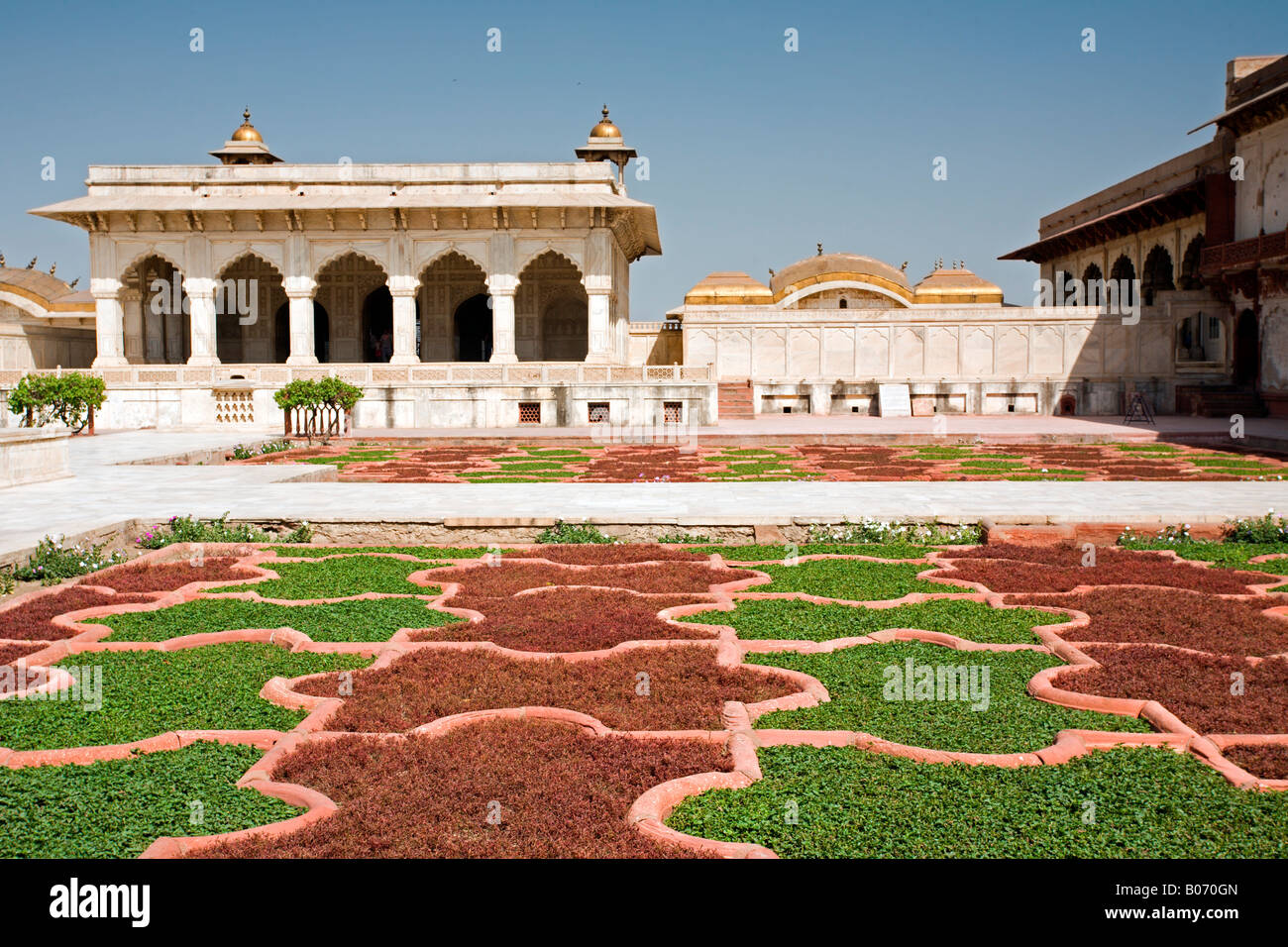 Agra: Red Fort: The Khas Mahal and Anguri Bagh Stock Photo - Alamy