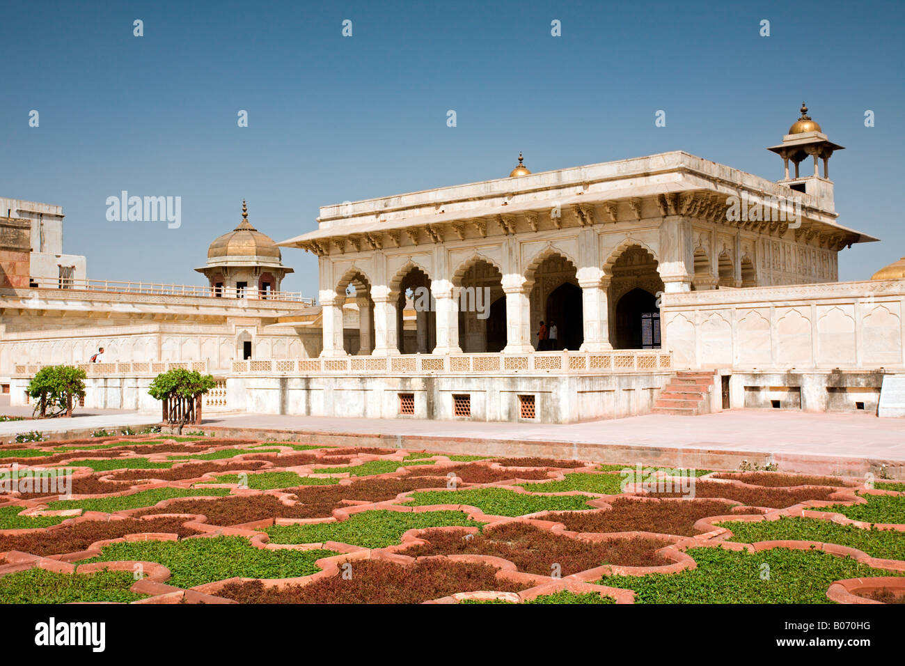 Agra: Red Fort: The Khas Mahal and Anguri Bagh Stock Photo - Alamy