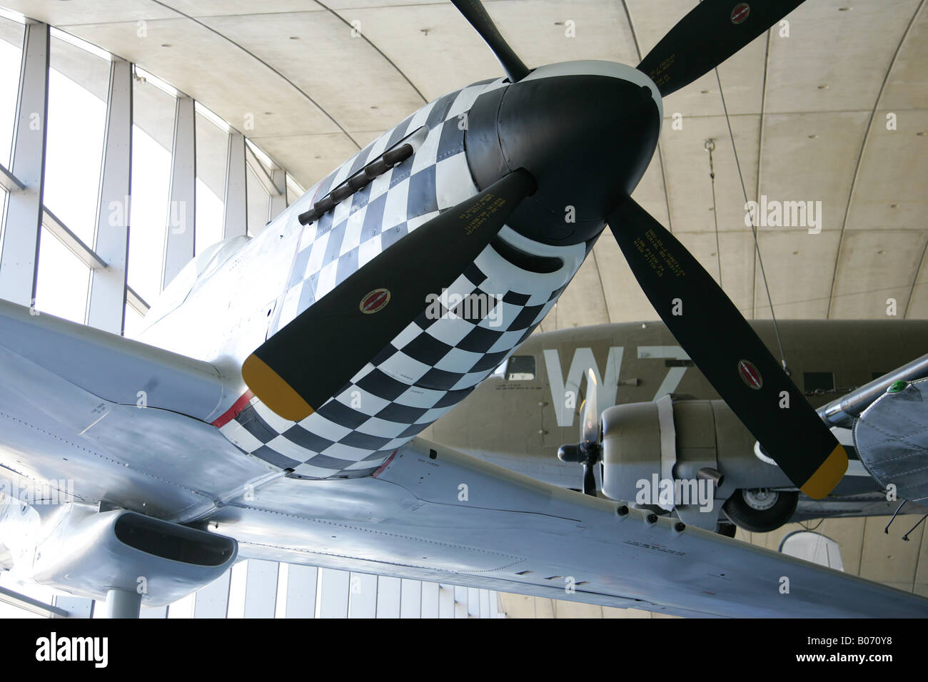 Us mustang fighter hi-res stock photography and images - Alamy
