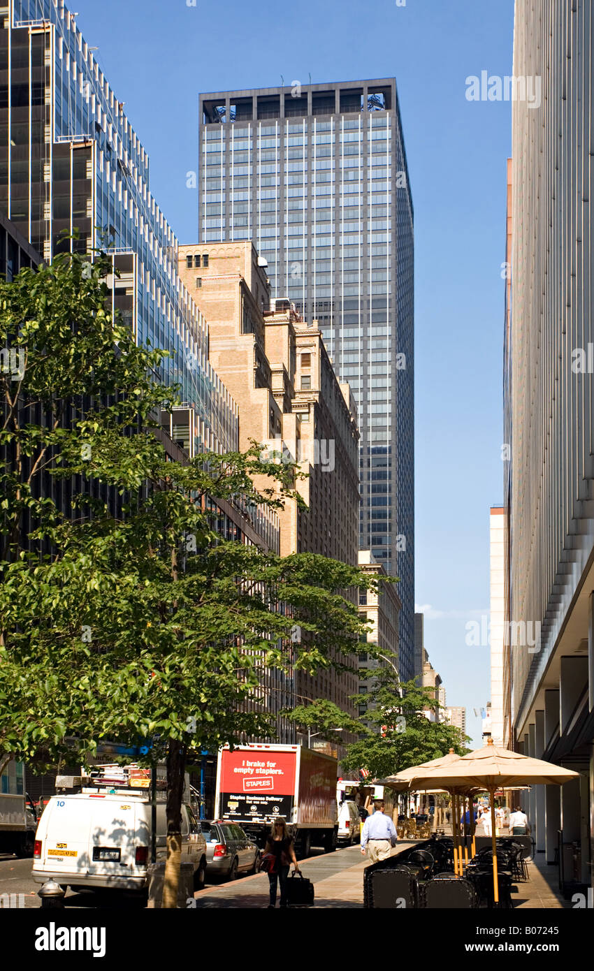 Paramount Plaza New York High Resolution Stock Photography and Images ...