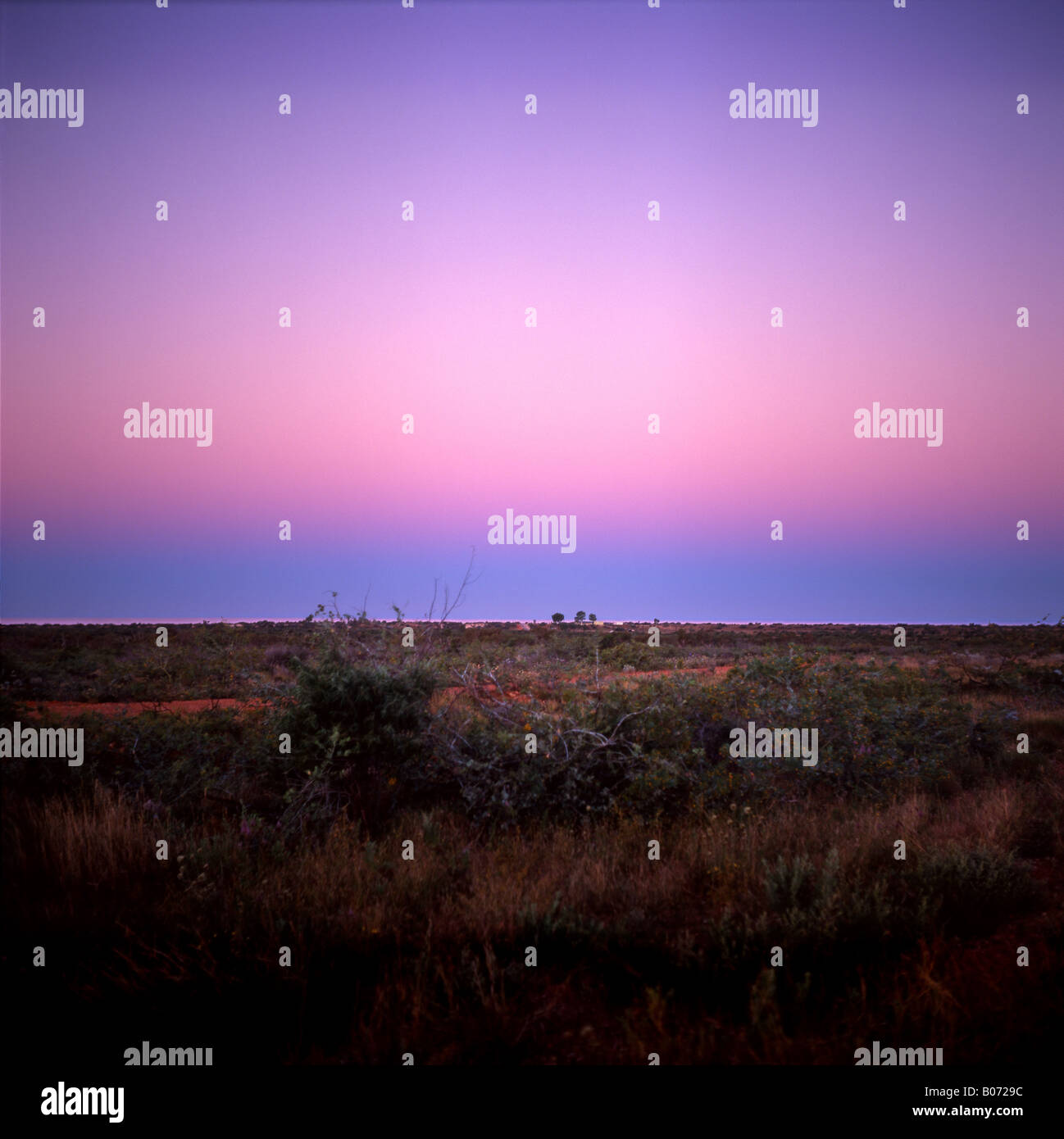 Sunset in the Australian Outback Stock Photo - Alamy