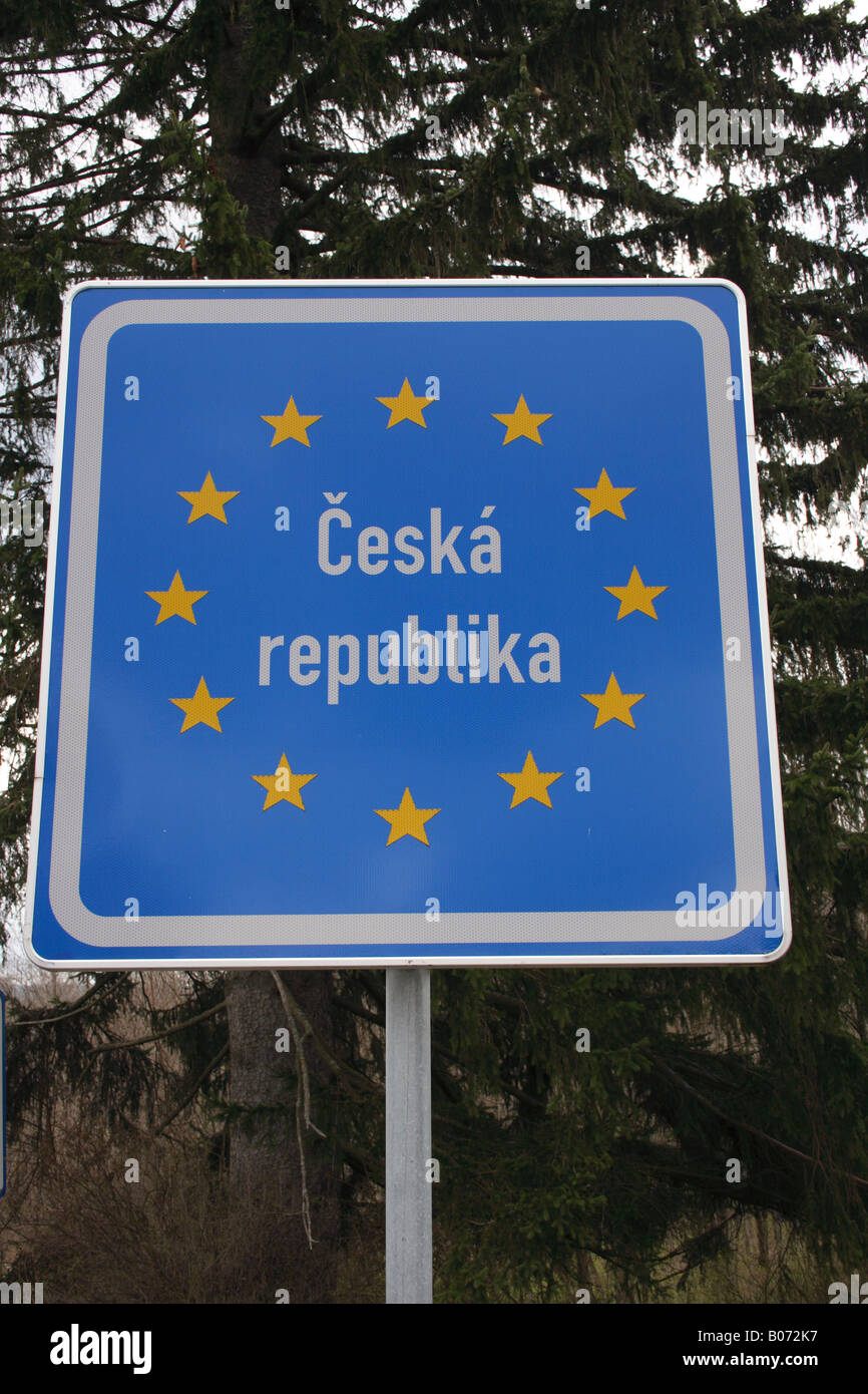 Czechoslovakia germany border hi-res stock photography and images - Alamy